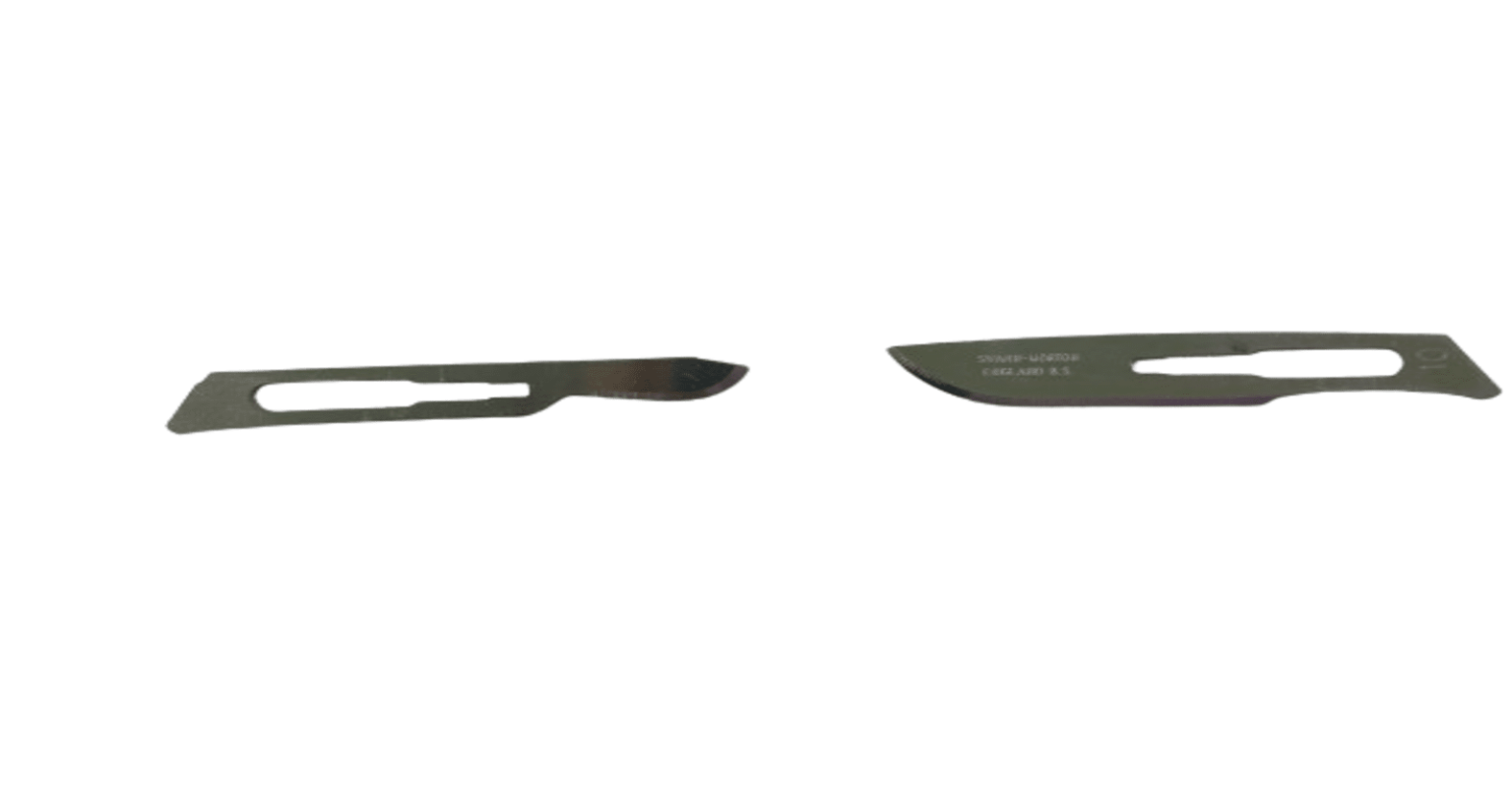 Number #10 Surgical Blade vs Number #15 - abavistwellness.com